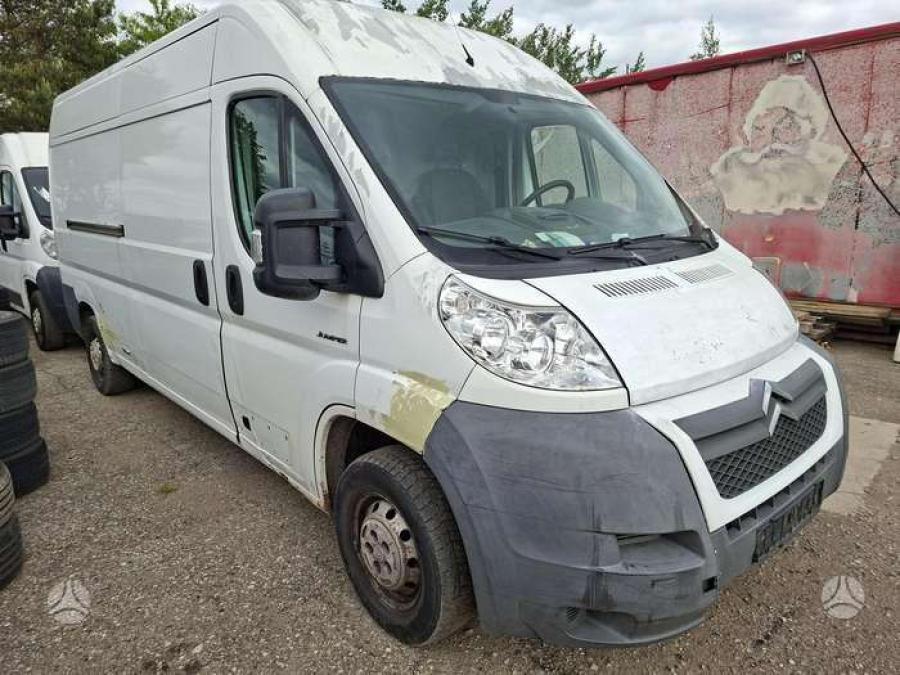 White Citroen Jumper 2008 in Ukmerge, with an engine capacity of 2.20 L and mileage of 350 thousand km for 1650 €, photo 3 on AUTOMOTO.COM.LV