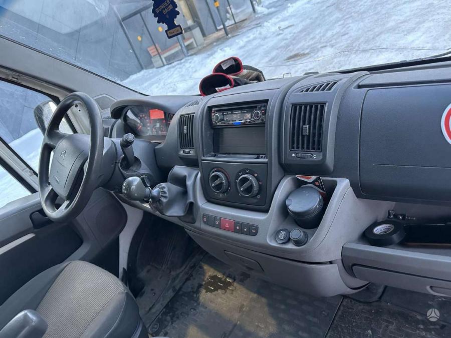 Balts Citroen Jumper 2009 Jonava, ar dzinēja tilpumu 2.20 L un nobraukumu 348 tūkst. km par 3500 €, foto 6 vietnē AUTOMOTO.COM.LV