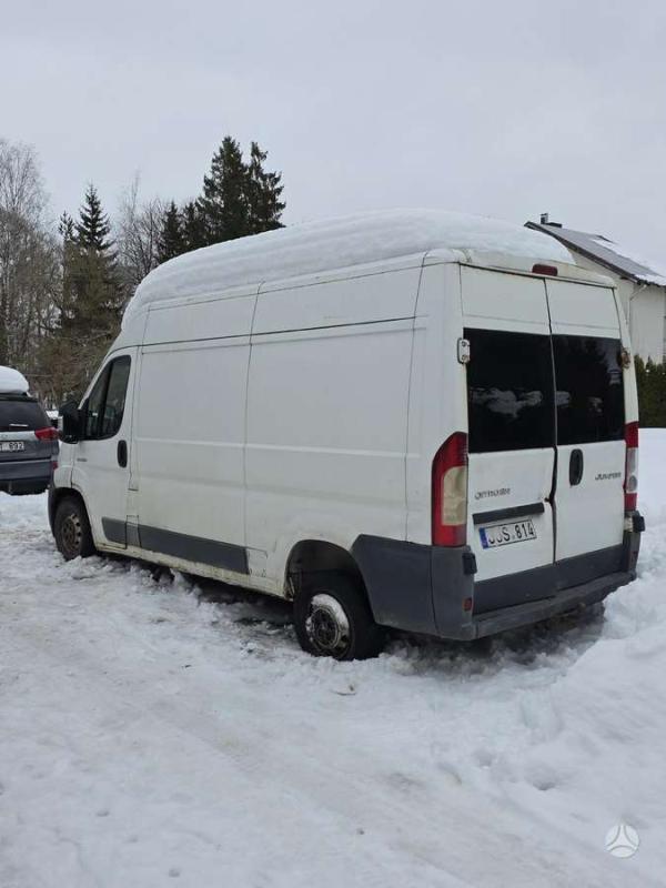 White Citroen Jumper 2009 in Kretinga, with an engine capacity of 2.20 L and mileage of 400 thousand km for 2300 €, photo 2 on AUTOMOTO.COM.LV