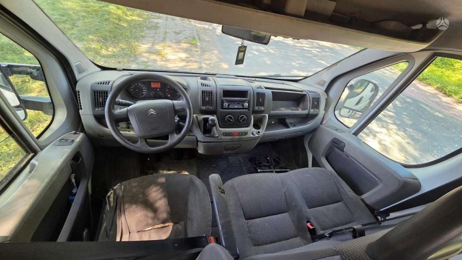 Balts Citroen Jumper 2009 Gargždai, ar dzinēja tilpumu 2.20 L un nobraukumu 184 tūkst. km par 1400 €, foto 5 vietnē AUTOMOTO.COM.LV