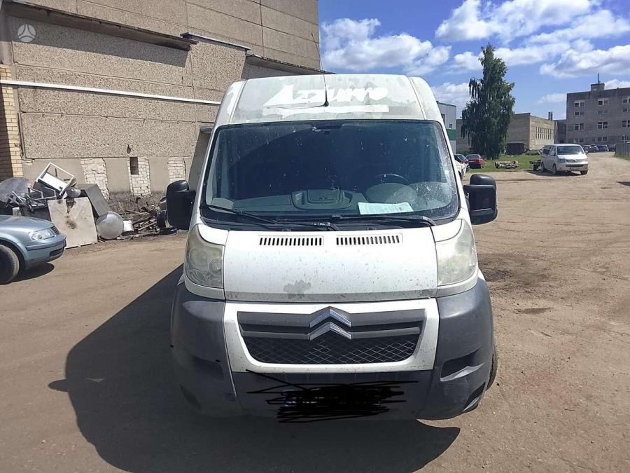 Balts Citroen Jumper 2010 Utena, ar dzinēja tilpumu 2.20 L un nobraukumu 311 tūkst. km par 2500 €, foto 1 vietnē AUTOMOTO.COM.LV