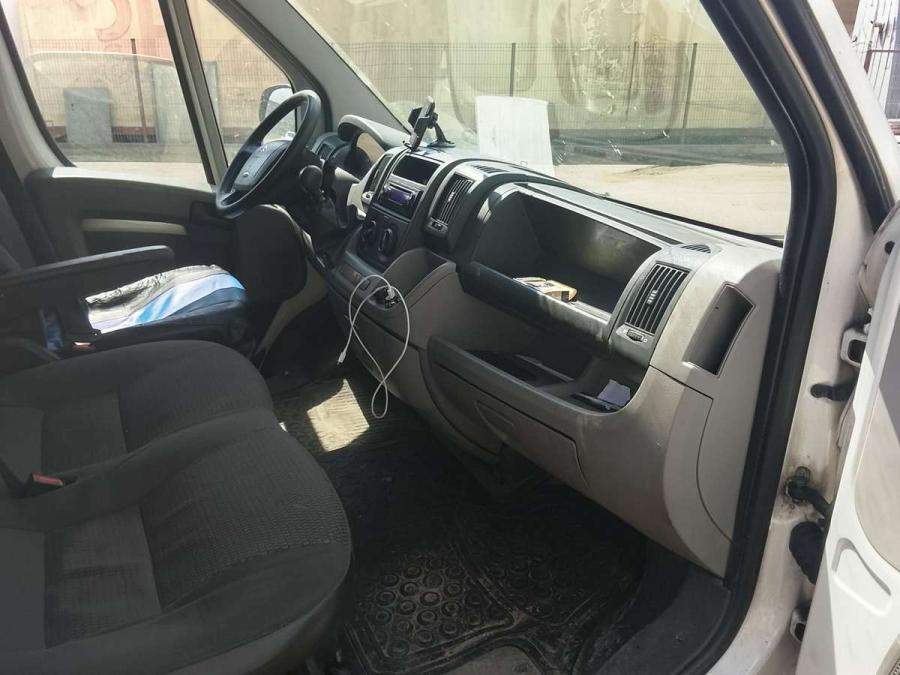 Balts Citroen Jumper 2010 Utena, ar dzinēja tilpumu 2.20 L un nobraukumu 311 tūkst. km par 2500 €, foto 5 vietnē AUTOMOTO.COM.LV