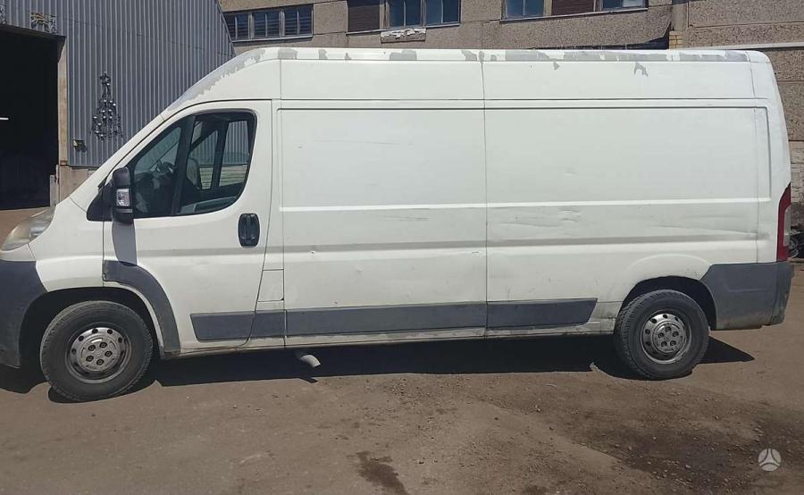 Balts Citroen Jumper 2010 Utena, ar dzinēja tilpumu 2.20 L un nobraukumu 311 tūkst. km par 2500 €, foto 8 vietnē AUTOMOTO.COM.LV