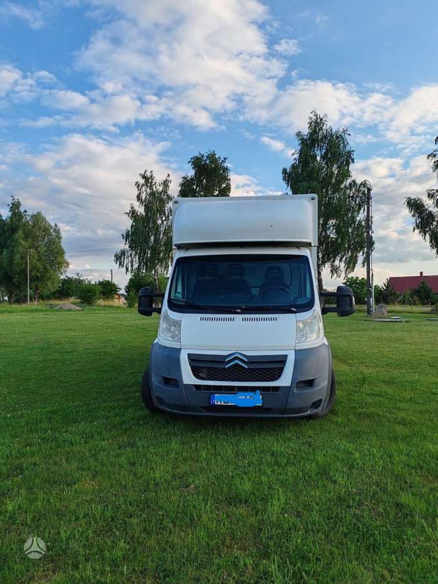 White Citroen Jumper 2012 in Ukmerge, with an engine capacity of 3.00 L and mileage of 414 thousand km for 6450 €, photo 3 on AUTOMOTO.COM.LV