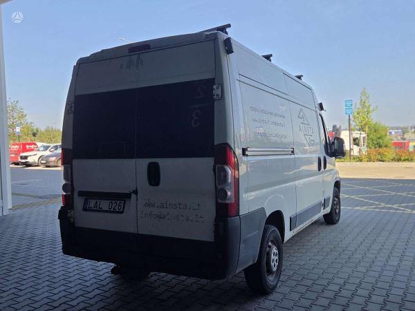 Balts Citroen Jumper 2012 Viļņa, ar dzinēja tilpumu 2.20 L un nobraukumu 374 tūkst. km par 4350 €, foto 4 vietnē AUTOMOTO.COM.LV