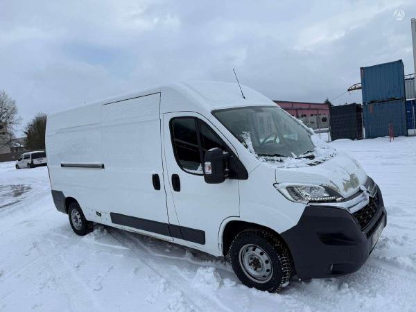 White Citroen Jumper 2014 in Kaunas, with an engine capacity of 3.00 L and mileage of 298 thousand km for 6550 €, photo 2 on AUTOMOTO.COM.LV