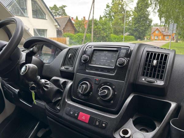 Balts Citroen Jumper 2014 Marijampole, ar dzinēja tilpumu 2.20 L un nobraukumu 277 tūkst. km par 5400 €, foto 7 vietnē AUTOMOTO.COM.LV
