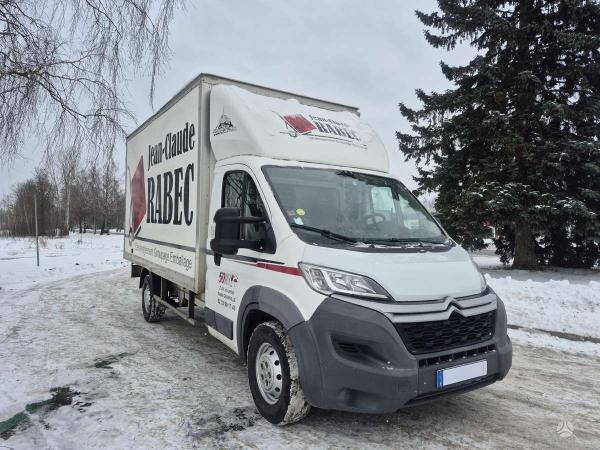 White Citroen Jumper 2015 in Taurage, with an engine capacity of 2.20 L and mileage of 168 thousand km for 8900 €, photo 1 on AUTOMOTO.COM.LV