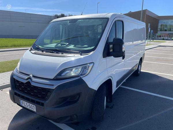 White Citroen Jumper 2015 in Klaipeda, with an engine capacity of 2.20 L and mileage of 250 thousand km for 6800 €, photo 1 on AUTOMOTO.COM.LV