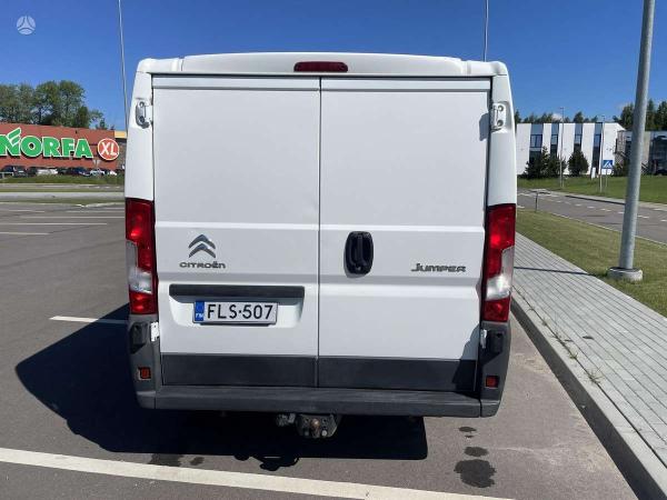 White Citroen Jumper 2015 in Klaipeda, with an engine capacity of 2.20 L and mileage of 250 thousand km for 6800 €, photo 9 on AUTOMOTO.COM.LV