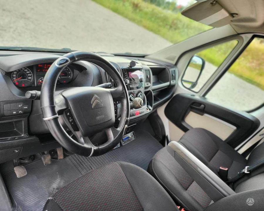 Balts Citroen Jumper 2015 Viļņa, ar dzinēja tilpumu 2.20 L un nobraukumu 570 tūkst. km par 4999 €, foto 16 vietnē AUTOMOTO.COM.LV