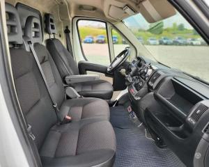 Balts Citroen Jumper 2015 Viļņa, ar dzinēja tilpumu 2.20 L un nobraukumu 570 tūkst. km par 4999 €, foto 18 vietnē AUTOMOTO.COM.LV