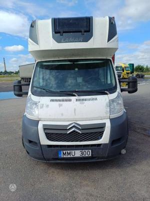 Balts Citroen Jumper 2015 Viļņa, ar dzinēja tilpumu 3.00 L un nobraukumu 792 tūkst. km par 4500 €, foto  vietnē AUTOMOTO.COM.LV