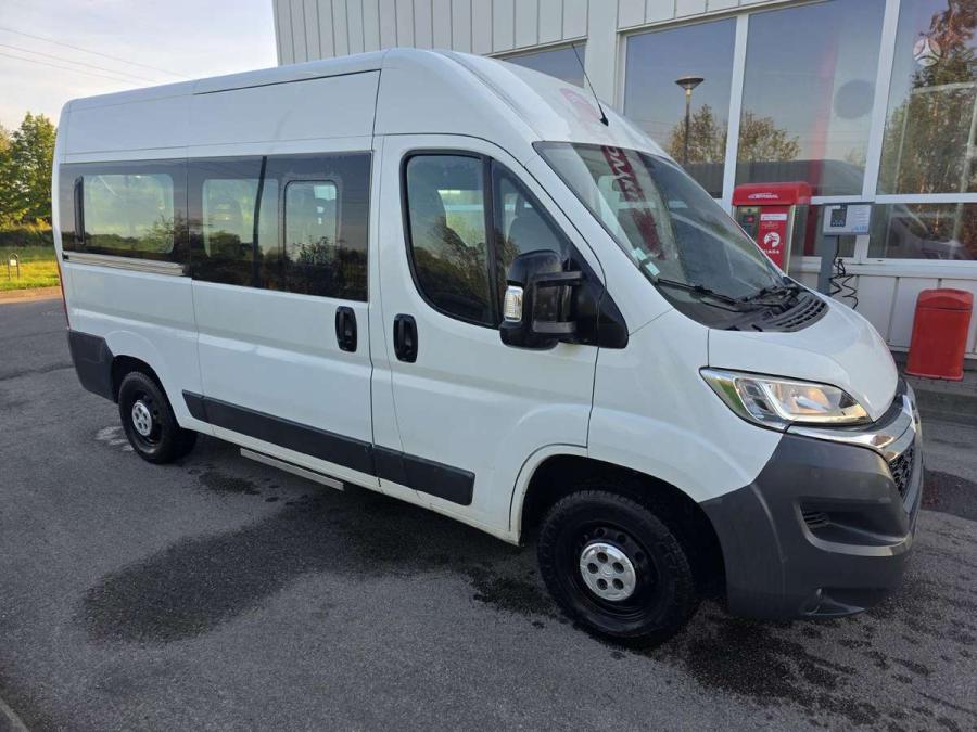 White Citroen Jumper 2016 in Taurage, with an engine capacity of 2.00 L and mileage of 264 thousand km for 9000 €, photo 4 on AUTOMOTO.COM.LV