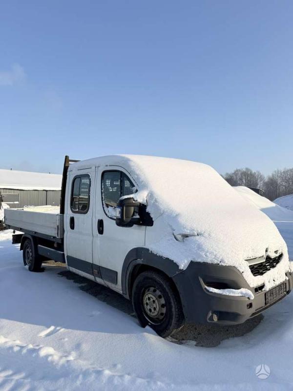 Balts Citroen Jumper 2016 Kelmė, ar dzinēja tilpumu 2.20 L un nobraukumu 450 tūkst. km par 5000 €, foto 3 vietnē AUTOMOTO.COM.LV