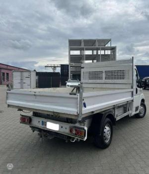 Balts Citroen Jumper 2017 Kauņa, ar dzinēja tilpumu 0.00 L un nobraukumu 91 tūkst. km par 9650 €, foto 14 vietnē AUTOMOTO.COM.LV
