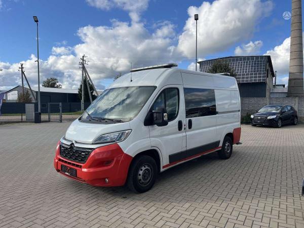 Balts Citroen Jumper 2017 Tauragė, ar dzinēja tilpumu 2.00 L un nobraukumu 340 tūkst. km par 7900 €, foto 4 vietnē AUTOMOTO.COM.LV