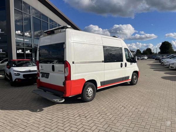 Balts Citroen Jumper 2017 Tauragė, ar dzinēja tilpumu 2.00 L un nobraukumu 340 tūkst. km par 7900 €, foto 9 vietnē AUTOMOTO.COM.LV