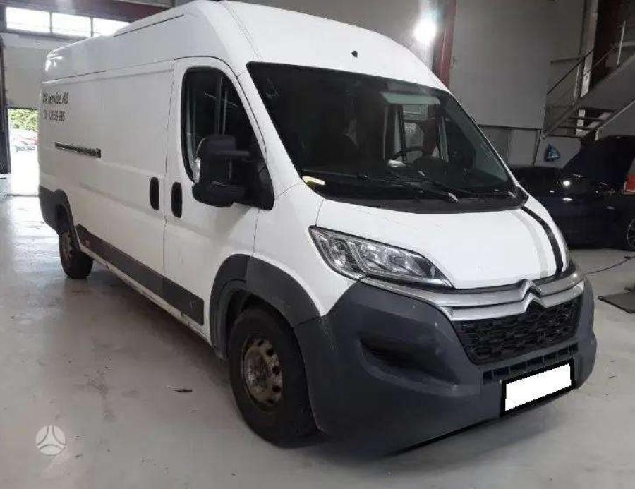 Balts Citroen Jumper 2018 Klaipėda, ar dzinēja tilpumu 2.00 L un nobraukumu 317 tūkst. km par 7865 €, foto 3 vietnē AUTOMOTO.COM.LV