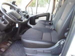White Citroen Jumper 2018 in Siauliai, with an engine capacity of 2.00 L and mileage of 64 thousand km for 13900 €, photo 12 on AUTOMOTO.COM.LV