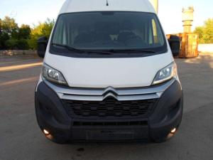 White Citroen Jumper 2018 in Siauliai, with an engine capacity of 2.00 L and mileage of 64 thousand km for 13900 €, photo 18 on AUTOMOTO.COM.LV