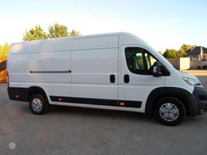 White Citroen Jumper 2018 in Siauliai, with an engine capacity of 2.00 L and mileage of 64 thousand km for 13900 €, photo 20 on AUTOMOTO.COM.LV