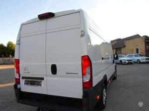 White Citroen Jumper 2018 in Siauliai, with an engine capacity of 2.00 L and mileage of 64 thousand km for 13900 €, photo 22 on AUTOMOTO.COM.LV