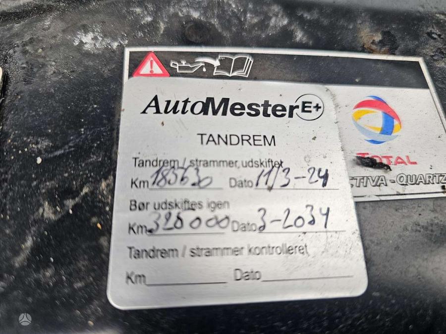 White Citroen Jumper 2018 in Pakruojis, with an engine capacity of 2.00 L and mileage of 258 thousand km for 7900 €, photo 19 on AUTOMOTO.COM.LV