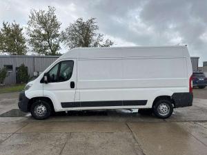White Citroen Jumper 2018 in Telschi, with an engine capacity of 2.00 L and mileage of 304 thousand km for 4700 €, photo 11 on AUTOMOTO.COM.LV
