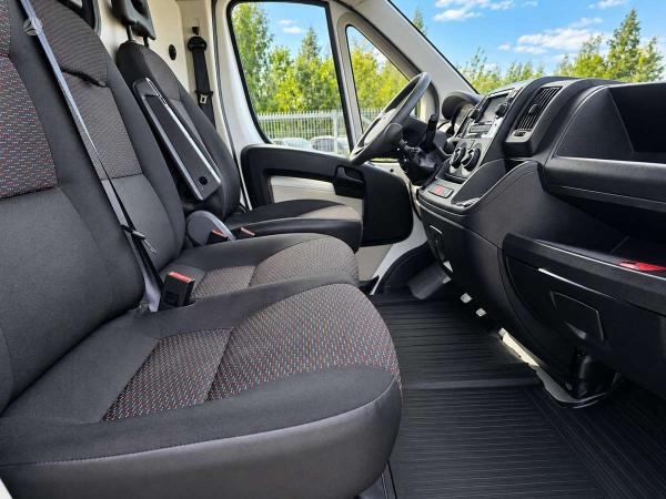 Balts Citroen Jumper 2018 Pakruojis, ar dzinēja tilpumu 2.00 L un nobraukumu 258 tūkst. km par 7400 €, foto 10 vietnē AUTOMOTO.COM.LV
