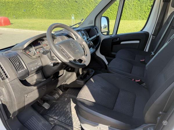 Balts Citroen Jumper 2020 Tauragė, ar dzinēja tilpumu 2.20 L un nobraukumu 214 tūkst. km par 7500 €, foto 7 vietnē AUTOMOTO.COM.LV