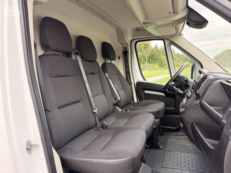 Balts Citroen Jumper 2020 Tauragė, ar dzinēja tilpumu 2.20 L un nobraukumu 141 tūkst. km par 10043 €, foto 18 vietnē AUTOMOTO.COM.LV