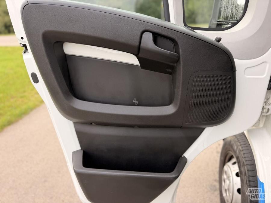 Balts Citroen Jumper 2020 Tauragė, ar dzinēja tilpumu 2.20 L un nobraukumu 141 tūkst. km par 10043 €, foto 19 vietnē AUTOMOTO.COM.LV