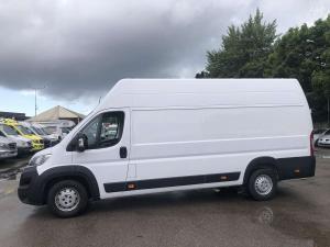 White Citroen Jumper 2021 in Klaipeda, with an engine capacity of 2.20 L and mileage of 129 thousand km for 12900 €, photo 5 on AUTOMOTO.COM.LV