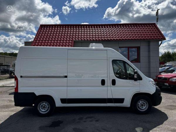 Balts Citroen Jumper 2021 Radviliškis, ar dzinēja tilpumu 2.18 L un nobraukumu 176 tūkst. km par 20509 €, foto 2 vietnē AUTOMOTO.COM.LV