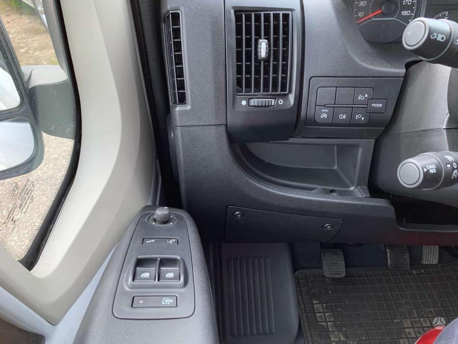 Balts Citroen Jumper 2021 Viļņa, ar dzinēja tilpumu 2.18 L un nobraukumu 154 tūkst. km par 13915 €, foto 14 vietnē AUTOMOTO.COM.LV