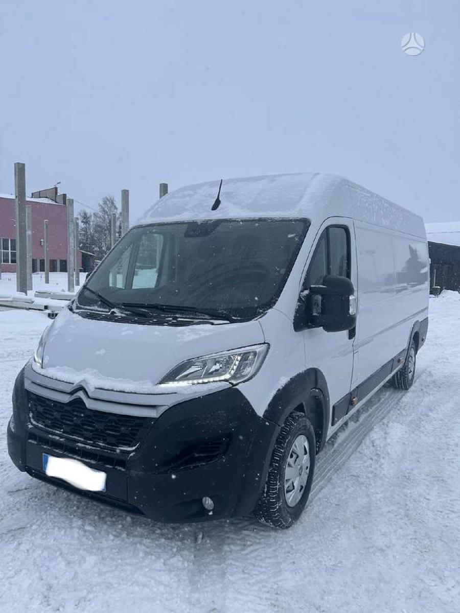Balts Citroen Jumper 2022 Kauņa, ar dzinēja tilpumu 2.20 L un nobraukumu 216 tūkst. km par 11250 €, foto 1 vietnē AUTOMOTO.COM.LV