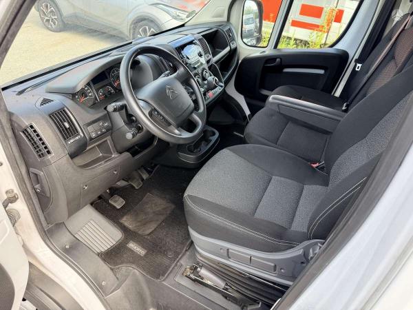 Balts Citroen Jumper 2022 Kauņa, ar dzinēja tilpumu 2.18 L un nobraukumu 214 tūkst. km par 9500 €, foto 10 vietnē AUTOMOTO.COM.LV