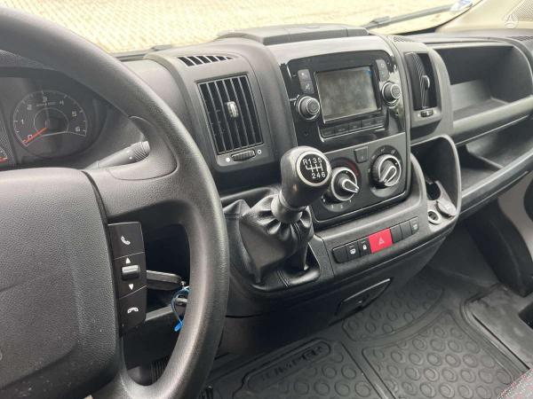 Balts Citroen Jumper 2022 Alīta, ar dzinēja tilpumu 2.18 L un nobraukumu 180 tūkst. km par 13915 €, foto 10 vietnē AUTOMOTO.COM.LV