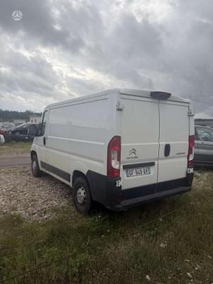 White Citroen Jumper 2022 in Vilnius, with an engine capacity of 2.18 L and mileage of 107 thousand km for 7684 €, photo 8 on AUTOMOTO.COM.LV