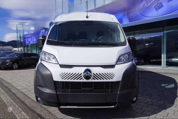 Balts Citroen Jumper 2024 Viļņa, ar dzinēja tilpumu 2.18 L un nobraukumu 43 tūkst. km par 25790 €, foto 2 vietnē AUTOMOTO.COM.LV