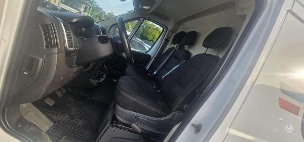 Balts Citroen Jumper 2024 Anykščiai, ar dzinēja tilpumu 2.18 L un nobraukumu 151 tūkst. km par 16900 €, foto 11 vietnē AUTOMOTO.COM.LV