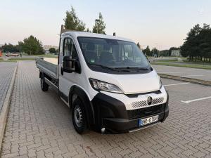 White Citroen Jumper 2025 in Kupiskis, with an engine capacity of 2.18 L and mileage of 20 thousand km for 24500 €, photo 6 on AUTOMOTO.COM.LV