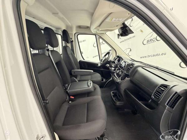 White Citroen Jumper 2025 in Vilnius, with an engine capacity of 2.18 L and mileage of 20 thousand km for 24500 €, photo 5 on AUTOMOTO.COM.LV
