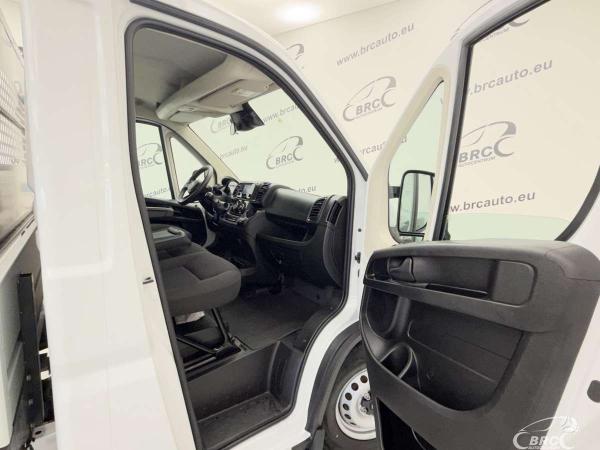 White Citroen Jumper 2025 in Vilnius, with an engine capacity of 2.18 L and mileage of 20 thousand km for 24500 €, photo 7 on AUTOMOTO.COM.LV