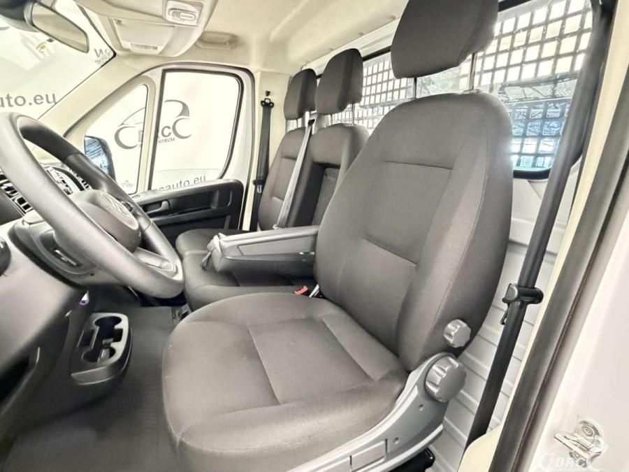 Balts Citroen Jumper 2025 Viļņa, ar dzinēja tilpumu 2.18 L un nobraukumu 20 tūkst. km par 23900 €, foto 14 vietnē AUTOMOTO.COM.LV