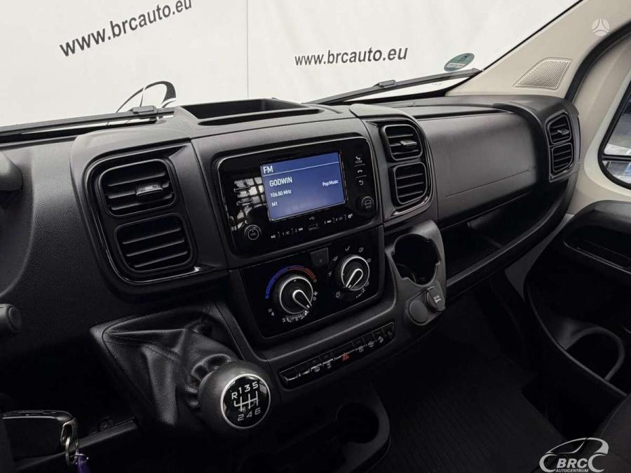 Balts Citroen Jumper 2025 Viļņa, ar dzinēja tilpumu 2.18 L un nobraukumu 20 tūkst. km par 23900 €, foto 20 vietnē AUTOMOTO.COM.LV