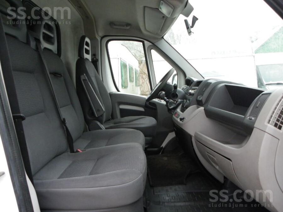 Balts Citroen Jumper 2007 Valka, ar dzinēja tilpumu 2.20 L un nobraukumu 272 tūkst. km par 4000 €, foto 13 vietnē AUTOMOTO.COM.LV