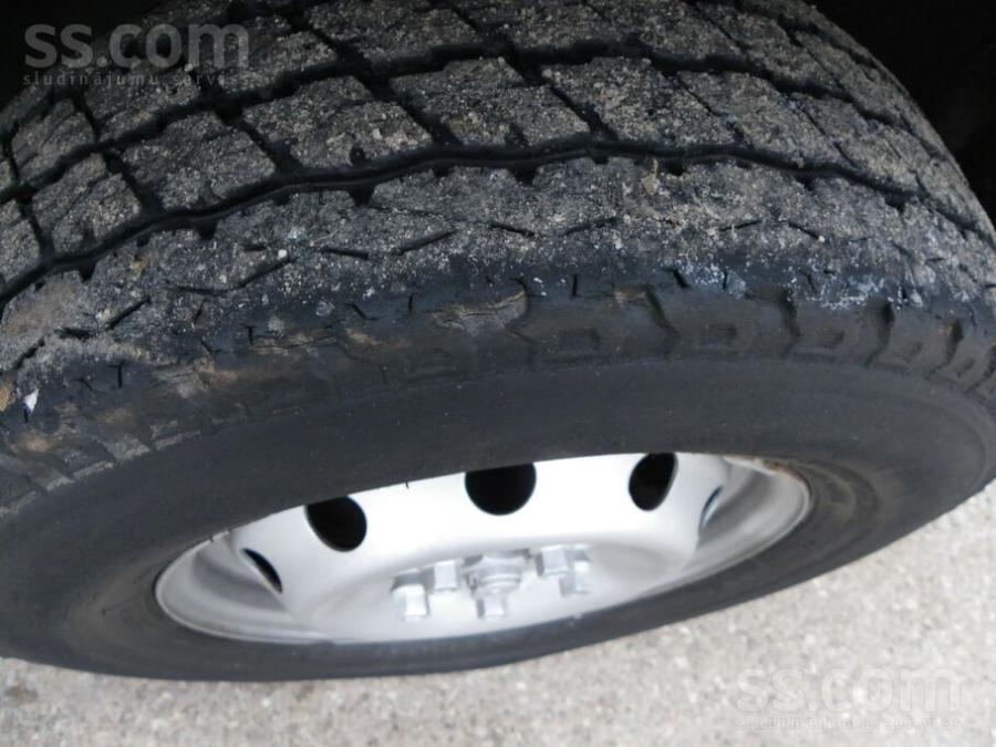 Balts Citroen Jumper 2007 Valka, ar dzinēja tilpumu 2.20 L un nobraukumu 272 tūkst. km par 3700 €, foto 18 vietnē AUTOMOTO.COM.LV