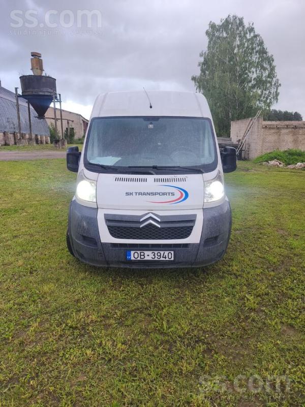 Balts Citroen Jumper 2007 Preiļi, ar dzinēja tilpumu 3.00 L un nobraukumu 250 tūkst. km par 3700 €, foto 3 vietnē AUTOMOTO.COM.LV